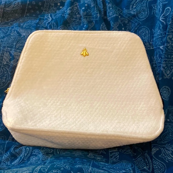 GUERLAIN | Bags | New Guerlian Paris Cosmetic White Bag | Poshmark